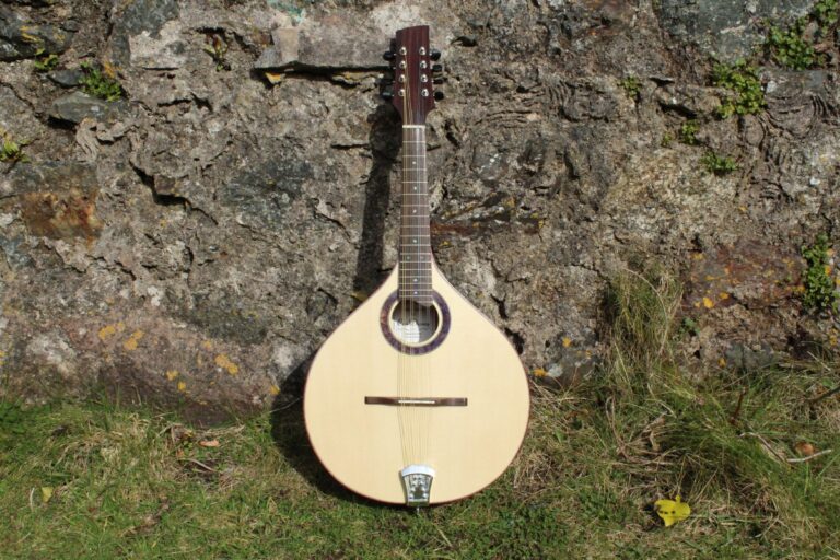 Mandolins - Davey Mandolins